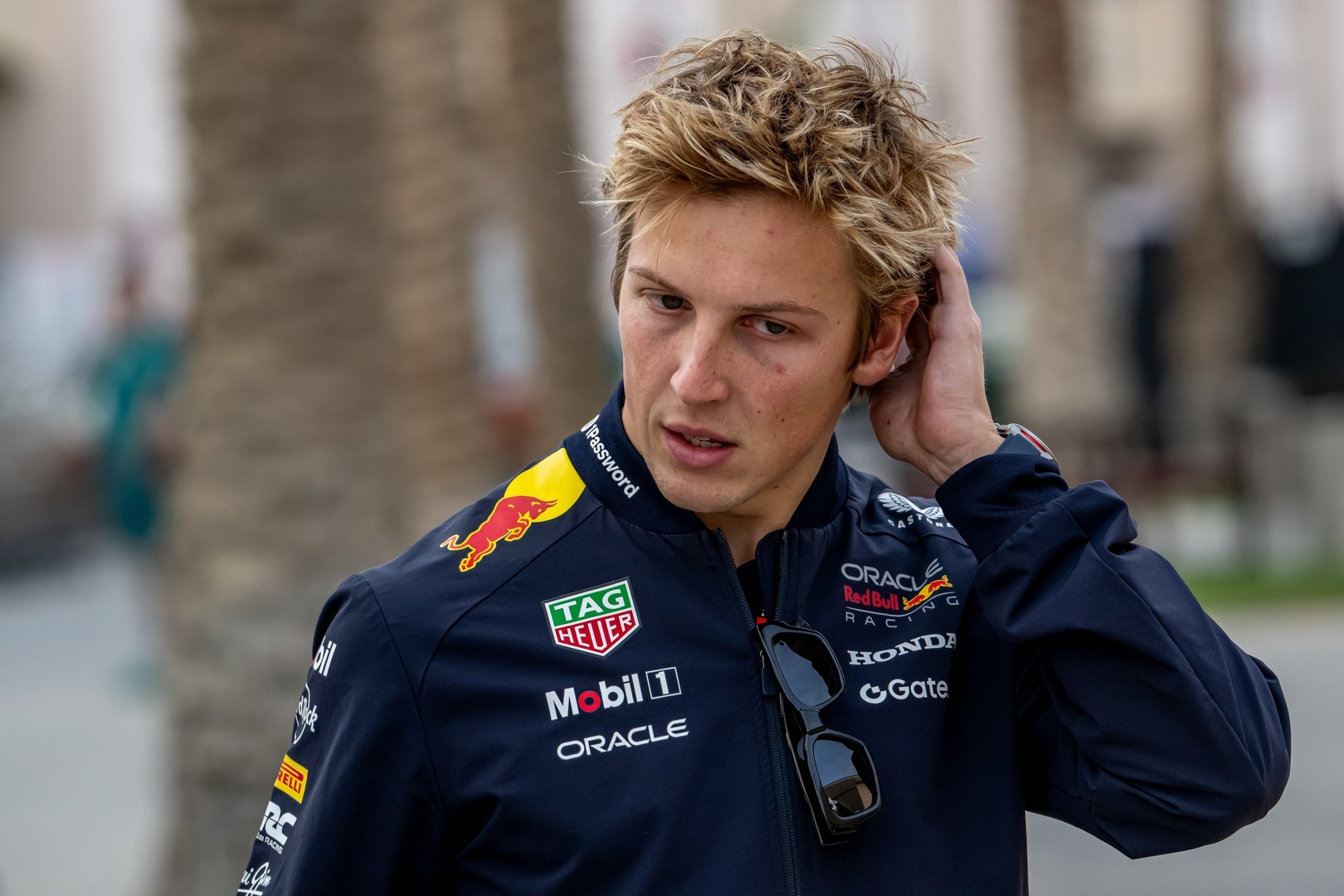 Liam Lawson verantwoordelijk voor bijna dodelijk ongeval met marshals ...