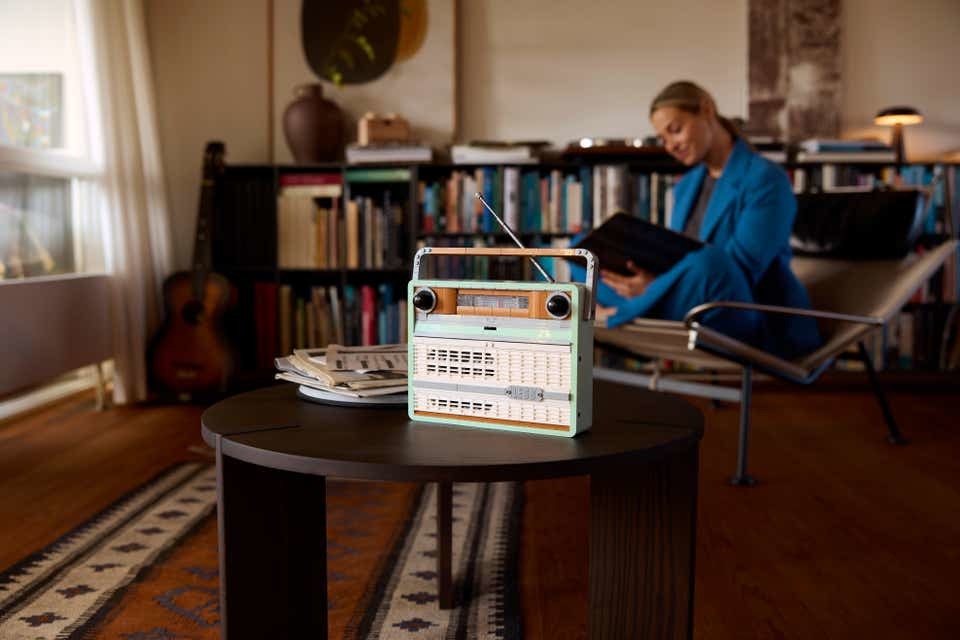 Ga radio ga ga met Lego's volgende set - - Gamereactor