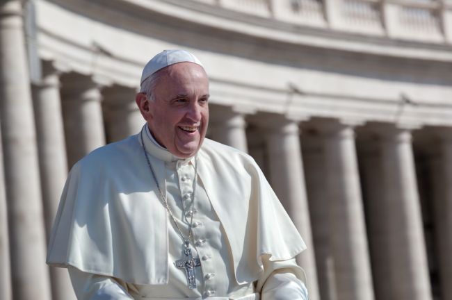 Paus Franciscus is vredig en snel overleden, zegt zijn arts - - Gamereactor