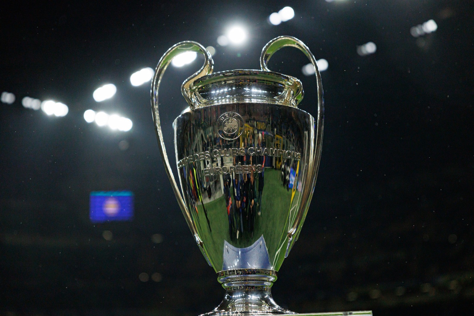 UEFA Champions League-loting: rivalen voor Real Madrid, Barcelona ...